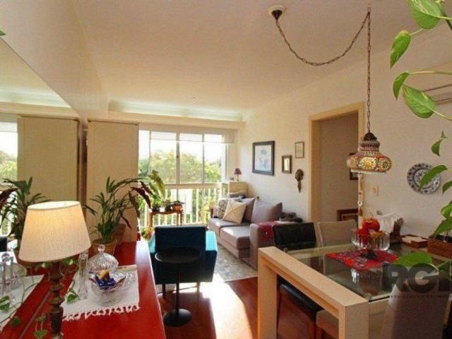Apartamento com 3 dormitórios no Condomínio Porto Belo