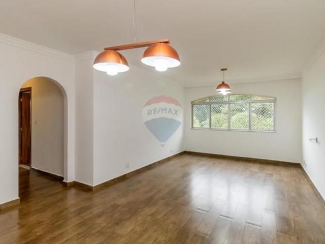 Apartamento com 3 dormitórios no Jardim floresta