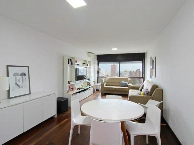 APARTAMENTO COM 3 DORMITORIOS NO MOINHOS DE VENTO