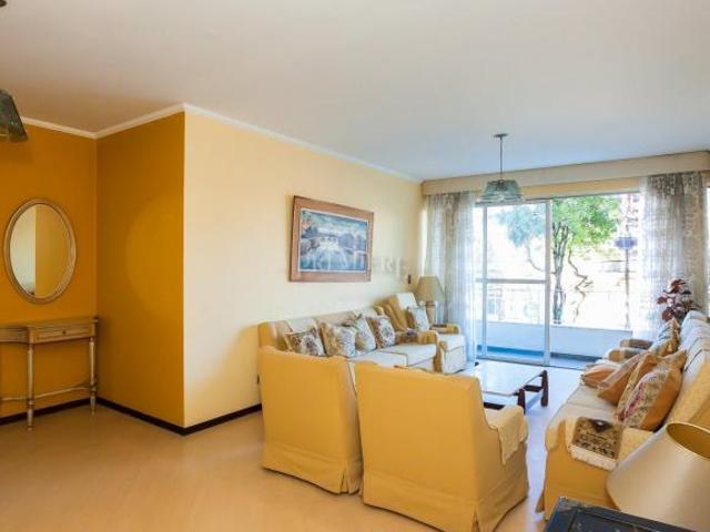 Apartamento com 3 dormitórios no Rebouças Curiti
