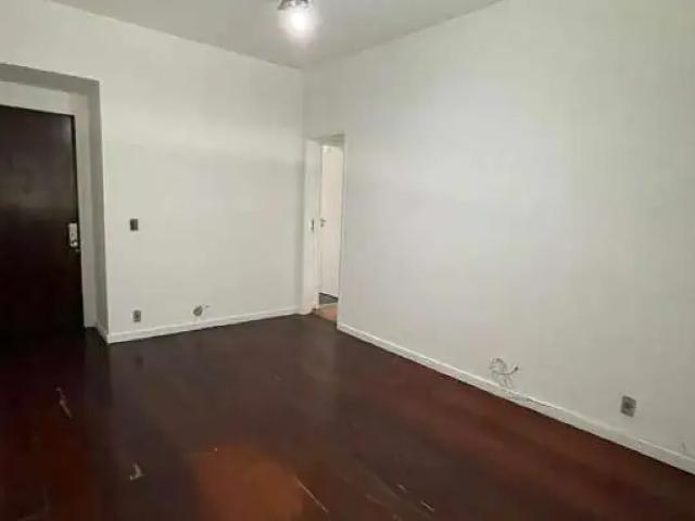 Apartamento com 3 dormitórios para alugar, 75 m² por R$ 4.072,00/mês Icaraí Niterói/RJ