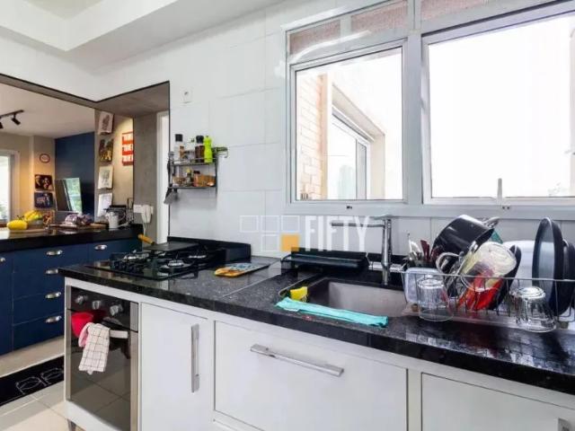 Apartamento com 3 dormitórios para alugar, 109 m² Vila Olímpia São Paulo/SP