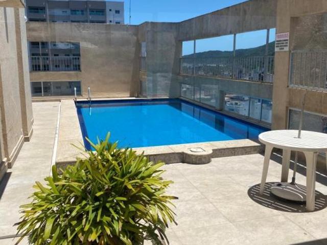 Apartamento com 3 dormitórios pé na areia Oportunidade