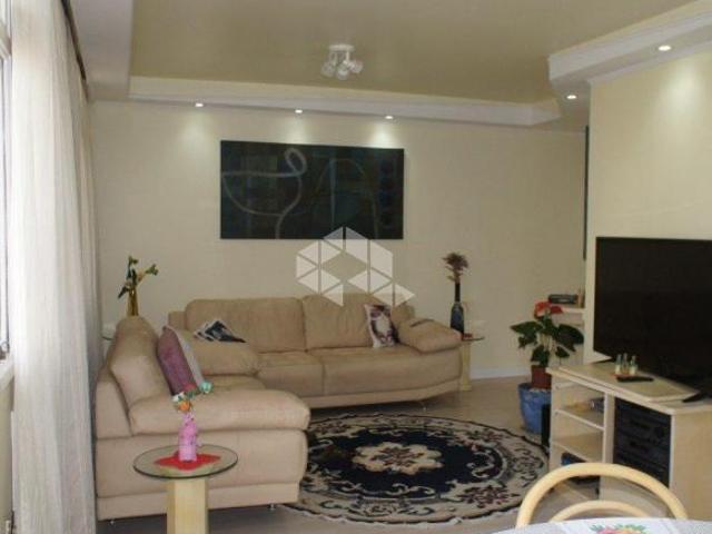 Apartamento com 3 dormitórios, sacada, churrasqueira, vaga no Centro de Canoas