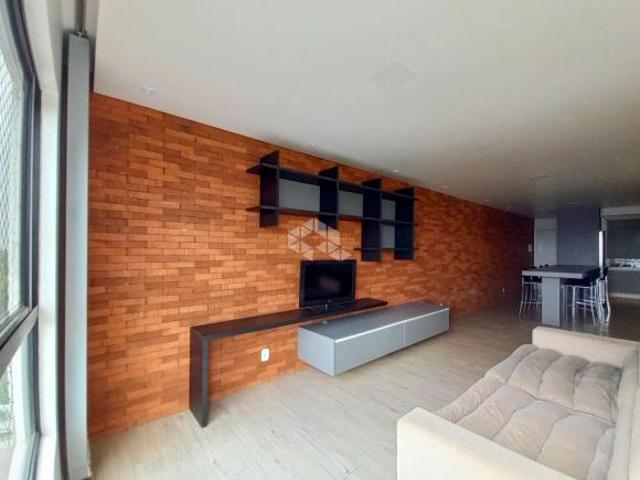 Apartamento com 3 dormitórios,semimobiliado,sacada,vista,elevador,vaga,playgroun