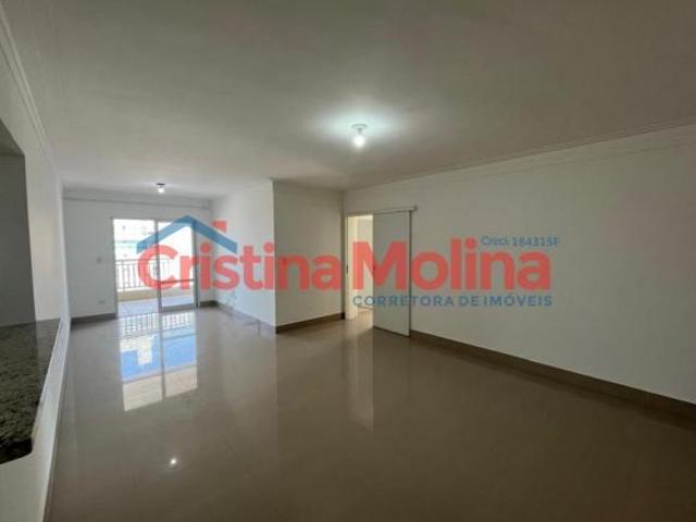 Apartamento com 3 dormitórios, sendo 1 suíte, na Aviação Praia Grande/SP