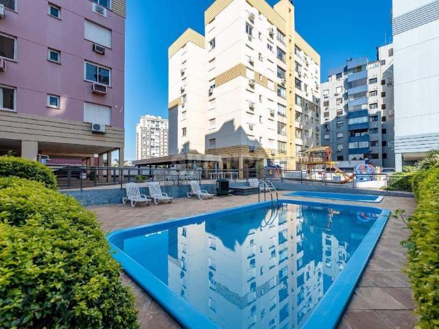 Apartamento com 3 dormitórios, sendo 1 suíte, no bairro Boa Vista. COD: 20547