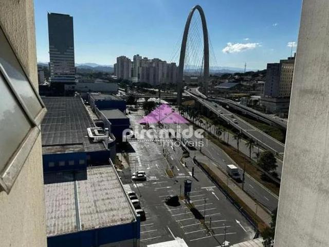 Apartamento com 3 dormitórios, sendo 1 suíte à venda, 115m² Jardim Aquarius São José dos Campos/