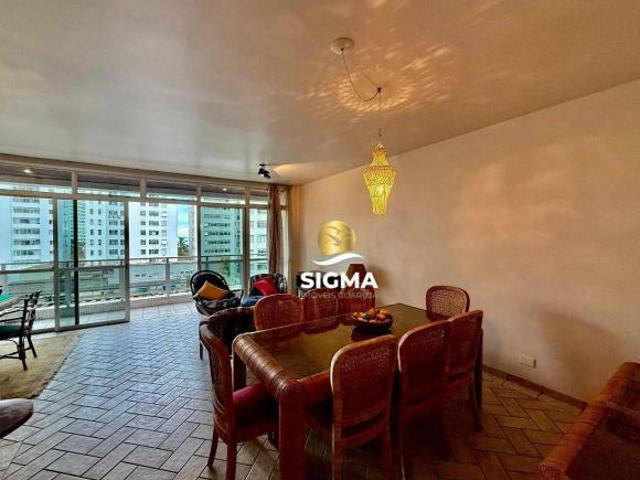 Apartamento com 3 dormitórios sendo 1 suíte à venda, 120 m² por R$ 660.000 Pitangueiras Guarujá/