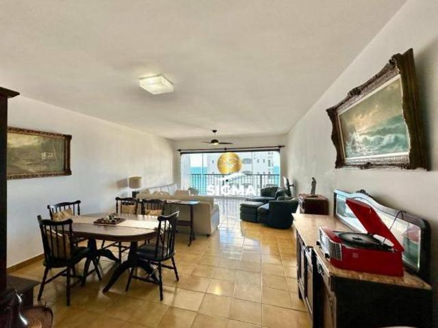 Apartamento com 3 dormitórios sendo 1 suíte à venda, 171 m² por R$ 920.000 Pitangueiras Guarujá/