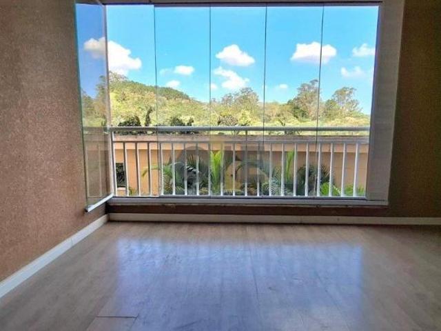 Apartamento com 3 dormitórios, sendo 1 suíte à venda Granja Viana Cotia/SP