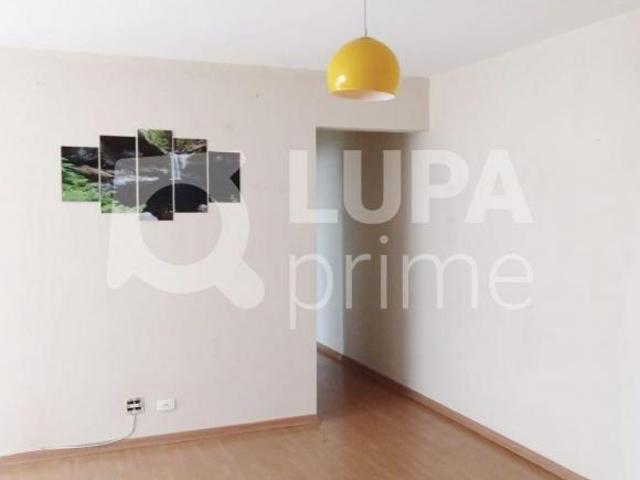 Apartamento com 3 dormitórios sendo 1 suíte á venda em Santana!