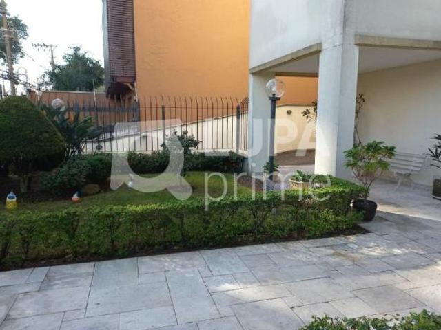 Apartamento com 3 dormitórios sendo 1 suíte á venda em Santana