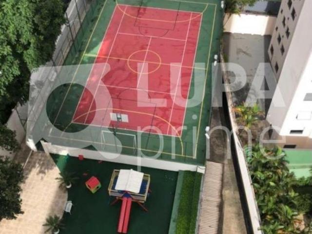 Apartamento com 3 dormitórios sendo 1 suíte á venda em Santana