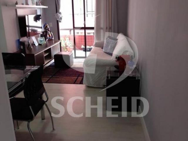 Apartamento com 3 dormitórios sendo 1 suíte, à venda no Jardim Sabará