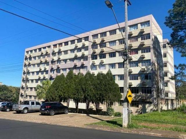 Apartamento com 3 dormitórios sendo 1 suíte à venda por R$ 310.000 Edifício Paraná Foz do Iguaçu