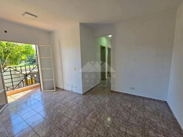 Apartamento com 3 dormitórios sendo 1 suíte à venda por R$ 360.000 Residencial Tarobá Foz do Igu