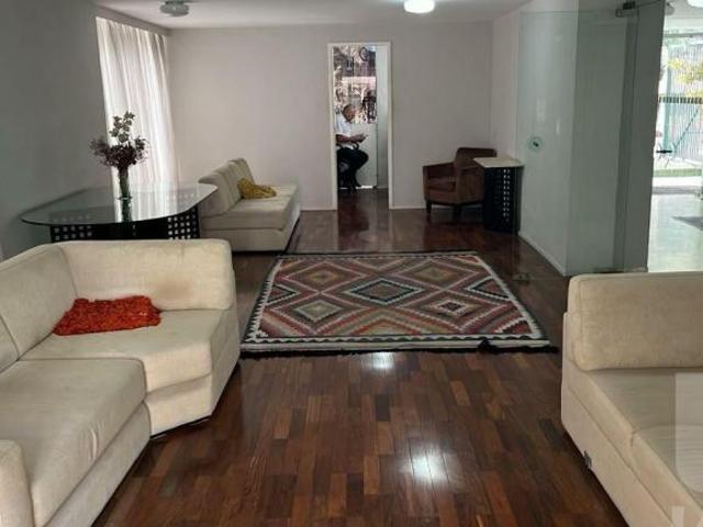 Apartamento com 3 dormitórios sendo 1 suíte e 1 vaga Jardim Paulista