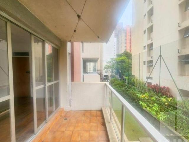 Apartamento com 3 dormitórios sendo 1 suíte e 2 vagas Perdizes