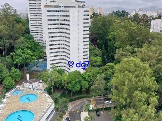 Apartamento com 3 dormitórios, sendo 1 suíte, em excelente localização na Raposo