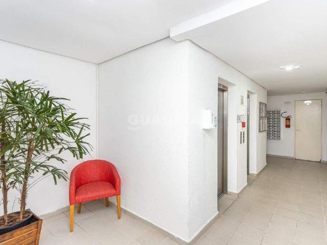 Apartamento com 3 dormitórios, sendo 1 suíte, 1 vaga de garagem no bairro Tristeza COD: 22996
