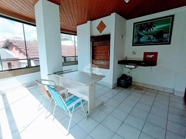 Apartamento com 3 dormitórios sendo 1 suíte, 2 vagas de garagem lado a lado, no bairro Vila Ipiranga
