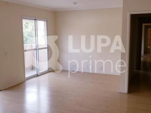 Apartamento com 3 dormitórios sendo 3 suítes á venda no Tatuapé
