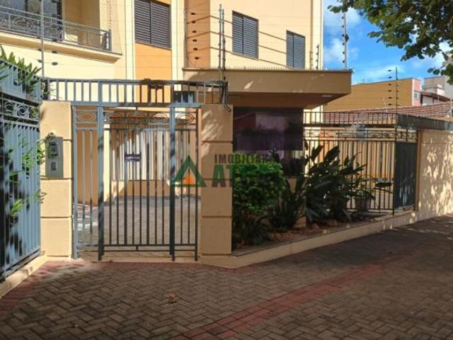 APARTAMENTO COM 3 DORMITÓRIOS SENDO UMA SUÍTE A VENDA NA REGIÃO CENTRAL