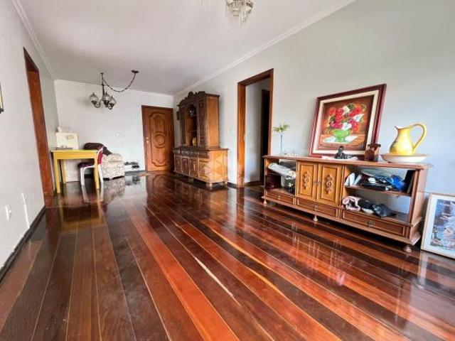 APARTAMENTO COM 3 DORMITÓRIOS, SUITE E DEPENDENCIA EMPREGADA