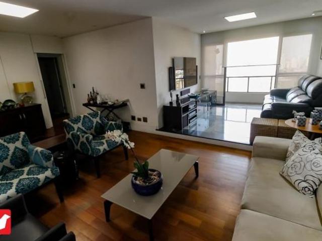 Apartamento com 3 dormitórios, suite e 4 vagas na Vila da Saúde