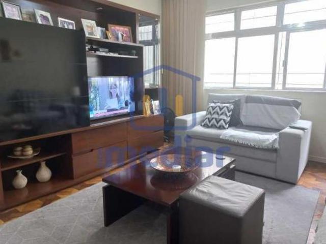 Apartamento com 3 dorms, 1 suite, 2 vagas de garagem fechada, muito espaço !