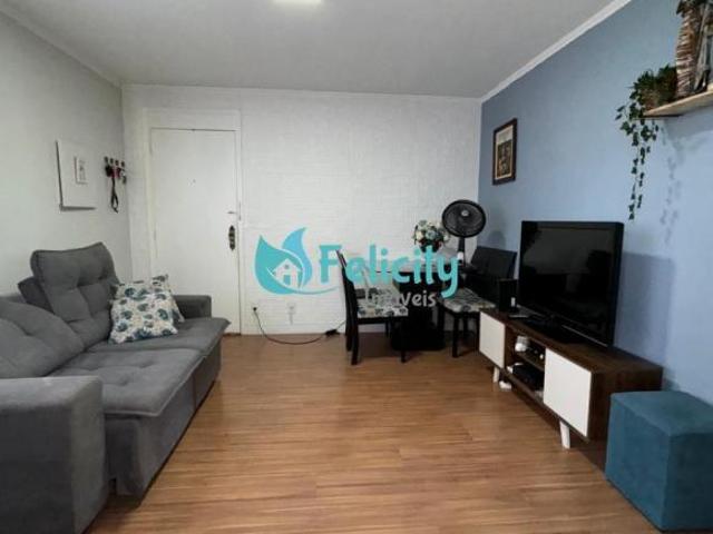 Apartamento com 3 dorms, 2 vagas, 70m2 no Jardim Íris