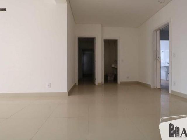 Apartamento com 3 dorms, Bom Jardim, São José do Rio Preto R$ 950 mil, Cod: 6038