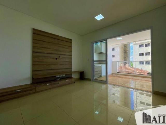 Apartamento com 3 dorms, Bom Jardim, São José do Rio Preto R$ 950 mil, Cod: 8332