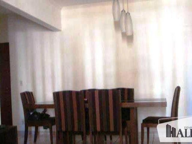 Apartamento com 3 dorms, Centro, São José do Rio Preto R$ 395 mil, Cod: 574