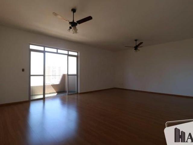 Apartamento com 3 dorms, Centro, São José do Rio Preto R$ 445 mil, Cod: 8171