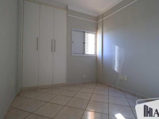 Apartamento com 3 dorms, Jardim Panorama, São José do Rio Preto R$ 400 mil, Cod: 6734