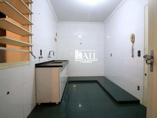 Apartamento com 3 dorms, Parque Industrial, São José do Rio Preto R$ 345 mil, Cod: 3828