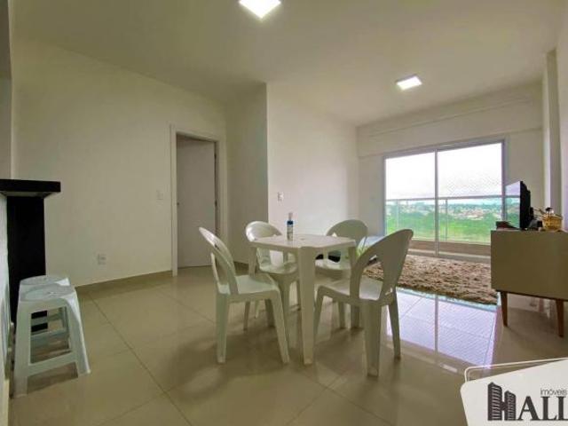Apartamento com 3 dorms, Pinheiros, São José do Rio Preto R$ 700 mil, Cod: 9580