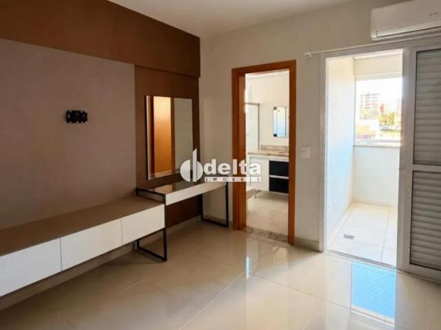 Apartamento com 3 quarto sendo 1 suíte disponível para venda no bairro Saraiva em Uberlândia MG
