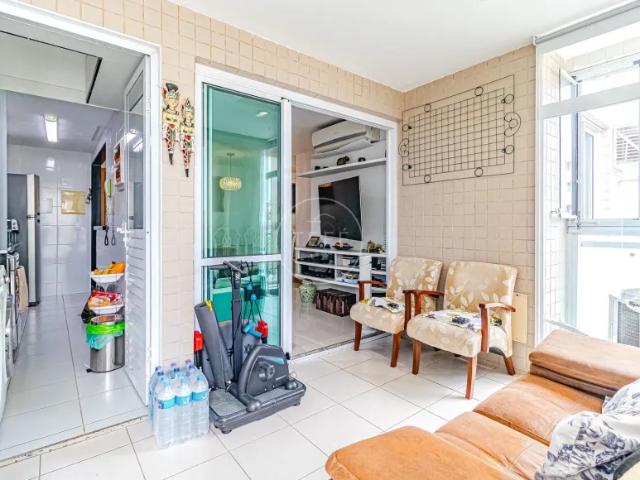 Apartamento com 3 quartos na barra olímpica condomínio reserva carioca