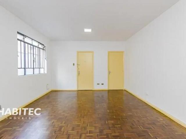 Apartamento com 3 quartos no Mercês Ed Karyme HT2438