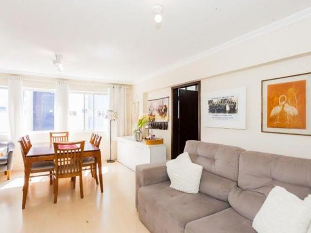 Apartamento com 3 quartos no Bacacheri