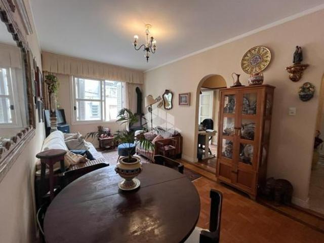 Apartamento com 3 quartos no bairro Auxiliadora