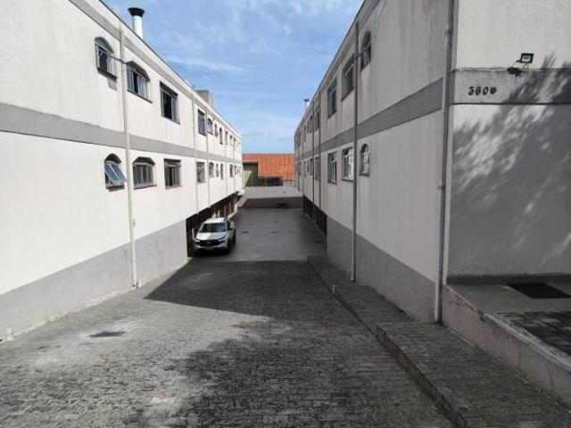 APARTAMENTO COM 3 QUARTOS NO BAIRRO CAJURU MEDINDO 105 M² PEÇAS AMPLAS