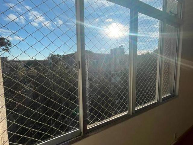 Apartamento com 3 quartos no CIC