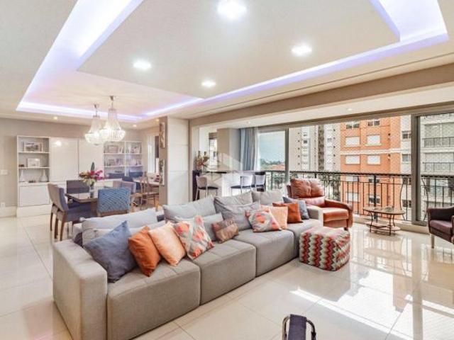 Apartamento com 3 quartos no Jardim Europa