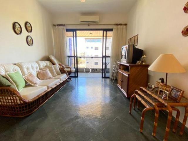 Apartamento com 3 quartos a poucos metros da praia da Enseada Guar