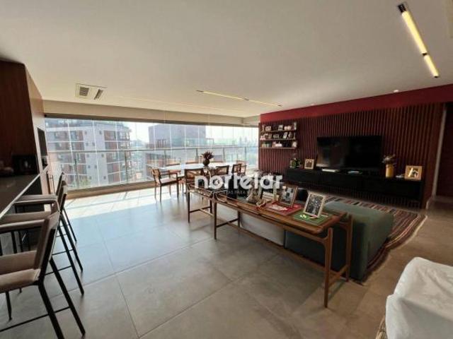Apartamento com 3 quartos à venda, 117 m² na Vila Madalena