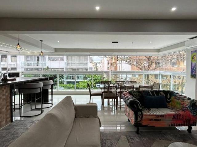 Apartamento com 3 Quartos à venda, 135 m² por R$ 1.499.000 Enseada Guarujá/SP